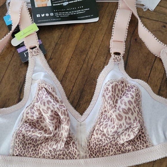 Bali | Intimates & Sleepwear | Bali Double Support Wirefree Bra Size ...
